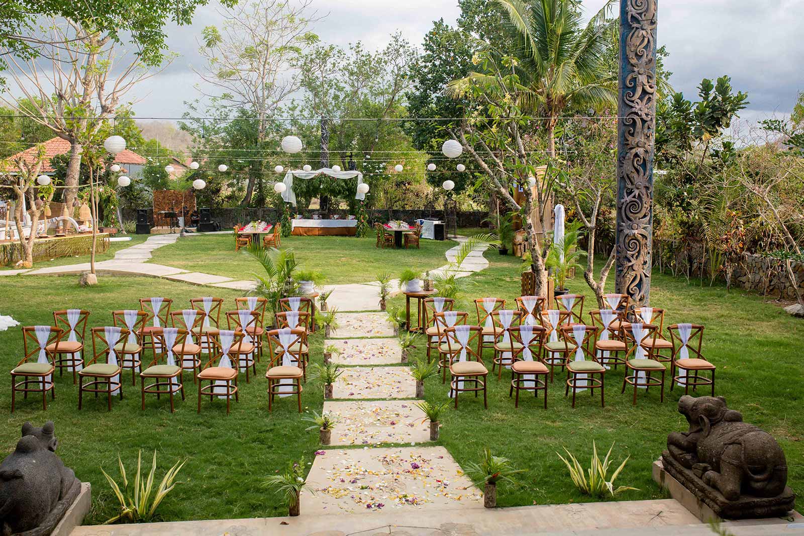 Venue outdoor wedding jakarta 60 photos - Astyledwedding.com